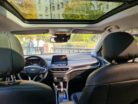 Tracker 2 Premier 10100km 29 декабрь 2022, кузов 2023.