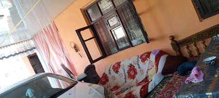 Srochno yangi qurilgan uy sotiladi 3.5 soth