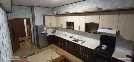 Продаю срочно банковскую квартиру 3х комнатная