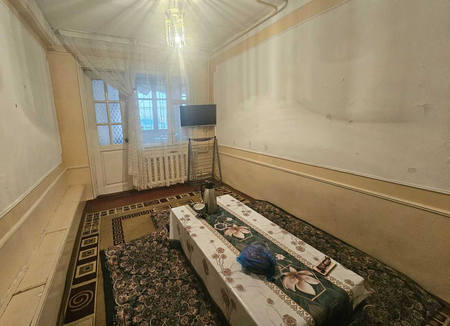Купить срочно квартиру в Ташкенте , Шайхантахур 3/8/12 (J2741)