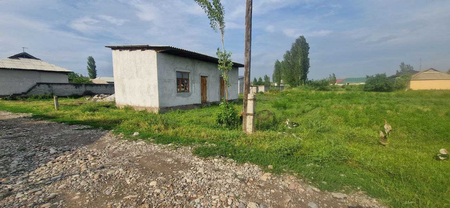 4 Sotix uchastka sotiladi 2 xonali uyi bor