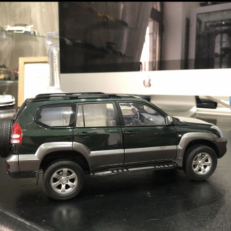 Модель 1:18