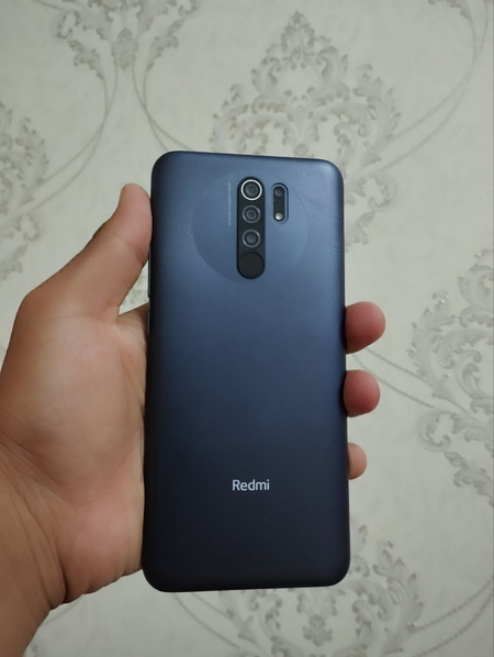 Redmi 9 sotiladi