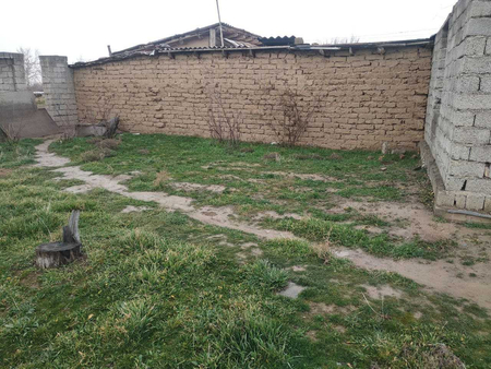 продается  дом  в  кибрайском  районе