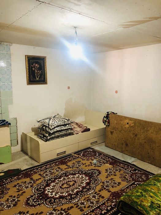 Продажа дома. 10 сот. 5 комнат. Кибрай. Магараж
