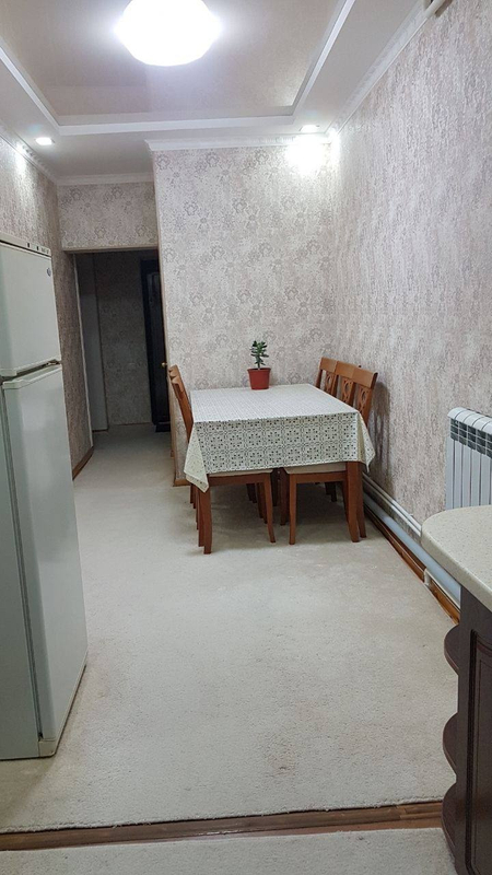Яккас, Бобур, 3х комн/3/9, 75м² не торц, Разд \\n#3комн/3/9 \\nПанельная
