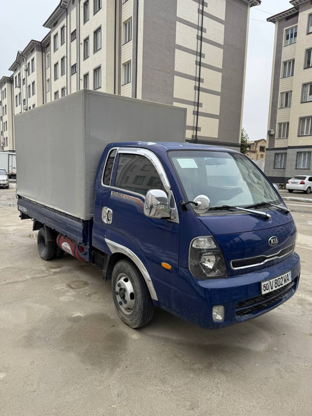 Kia bongo 2013 yil