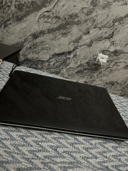 Ноутбук acer за 100 у.е