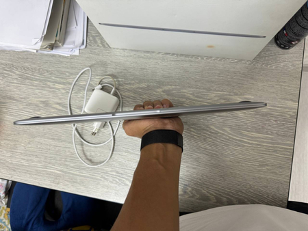 Macbook 12 inch 8/512 gb