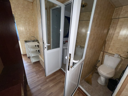 Продажа квартиры.    2-комн.    42 м2.