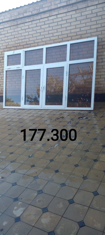 Akfa derazalar sotiladi