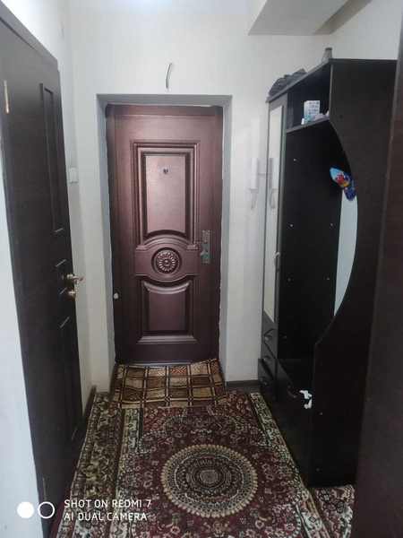 Срочно Продаётся Квартира. р-н Янгихаёт, 3А -курилиш 2/6/7