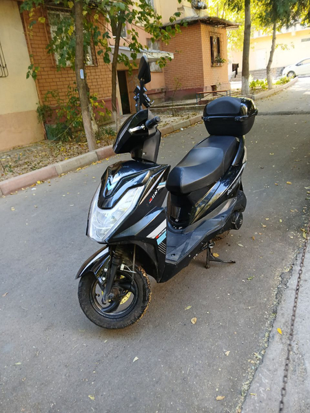 moped, benzinli skuter