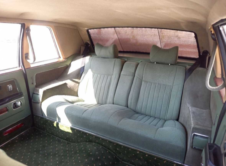 GAZ-14 (Чайка) sotiladi