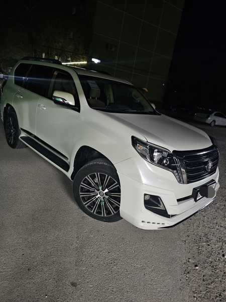 Srochna sotiladi LAND CRUISER PRADO 150talik