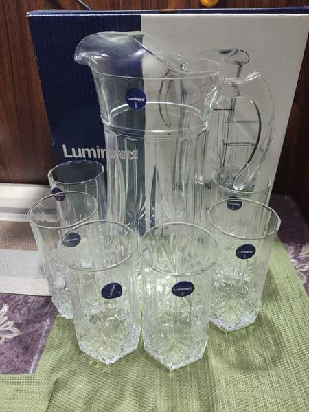 Продам новый Набор Luminarc новый 6 бокалов и графин