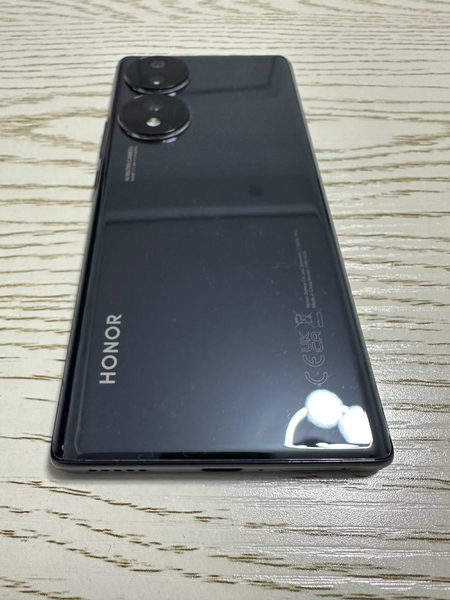 Срочно придётся honor 70 в отличном состоянии
