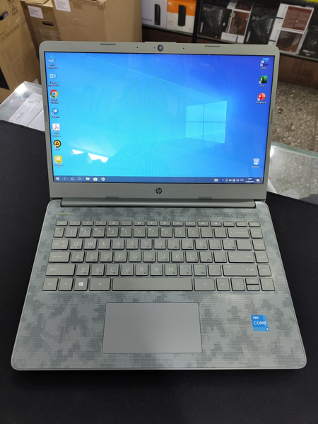 HP Laptop 14 (i3-11/8/256)