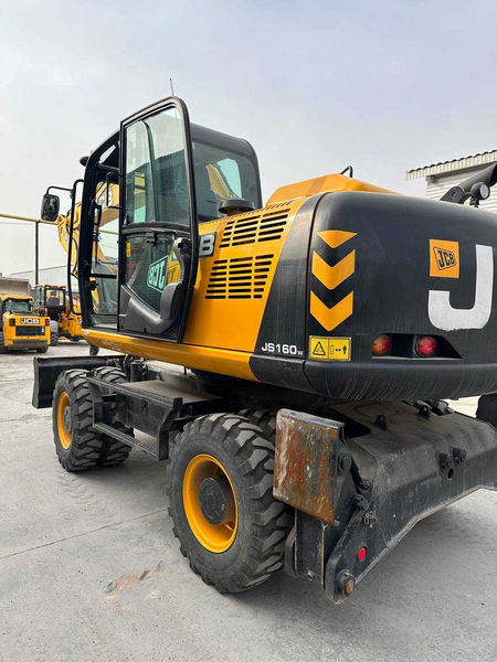 Экскаватор JCB 160 в отличном состоянии