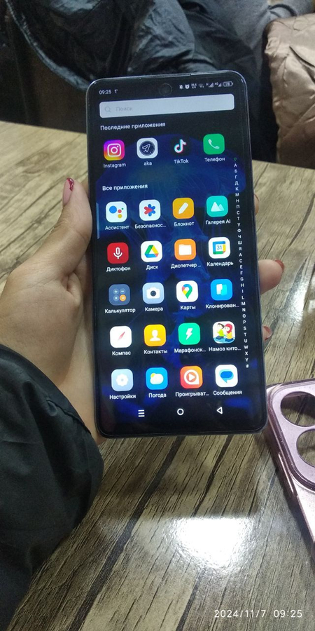 Infinix HOT 40 pro
