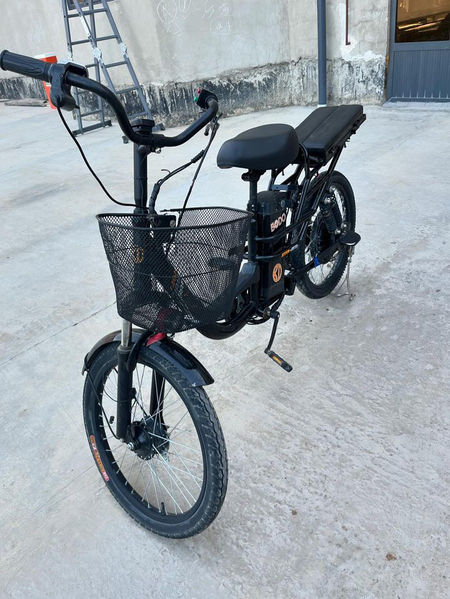 Elektron velik sotiladi