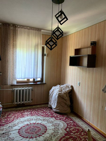 Чиланзар 13. 3/4/5 2*6 балкон