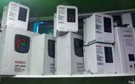 Стабилизатор напряжения релейный KEBO ACDR-100VA