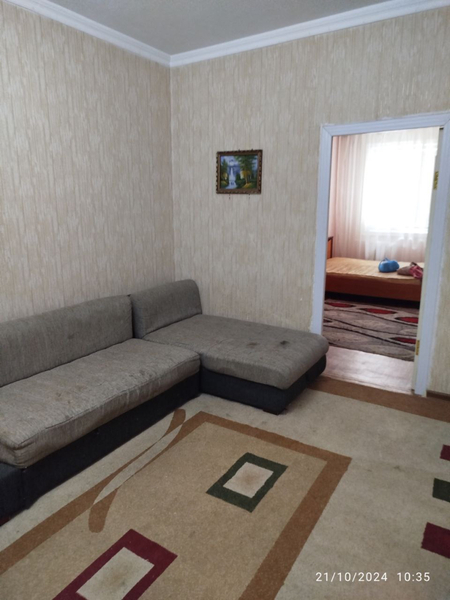 Maksim Gorkida Kvartira 2 xonali