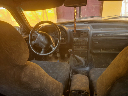 ГАЗ-3110, автомобил сотилади .матор янги ремонтдан чиккан.1999-йил