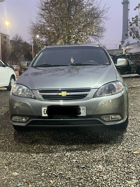 Gentra avtamat yevro sotiladi