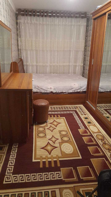 Китве кўчасида 2 хонали квартира сотилади