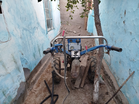 Motoblok traktor 20ot kuchiga ega