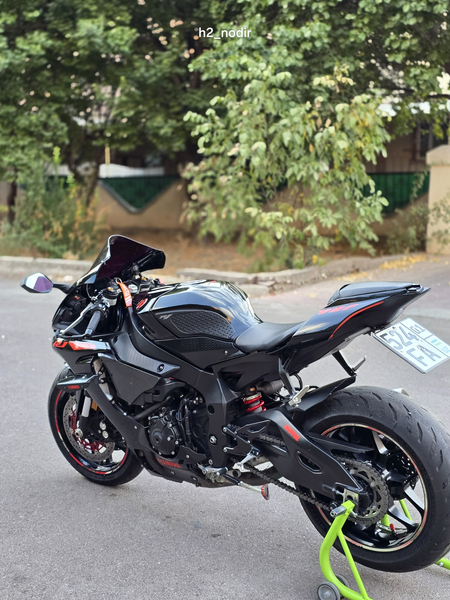 Срочна супер нархга сотвоман Yamaha R1 2018