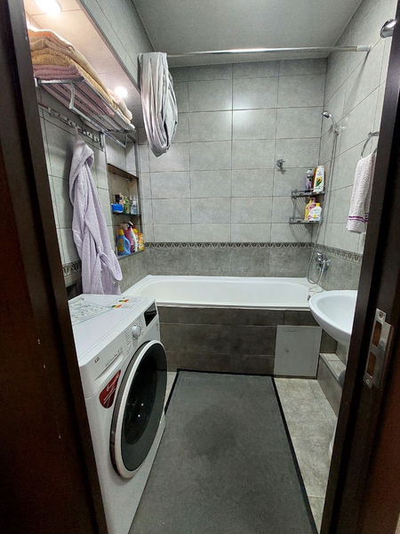 Сотилади. ЯнгиХаёт тум. 3/4/7.  74м²