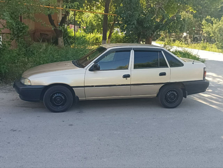 Nexia 1 sotiladi
