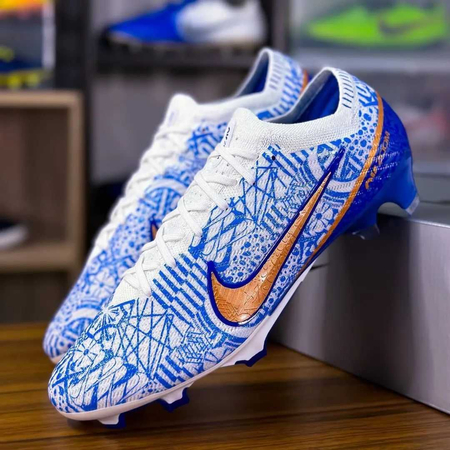 ТОП. Футбольные бутсы. Бутсы NIKE. Butsi NIKE! Новые модели! Доставка!