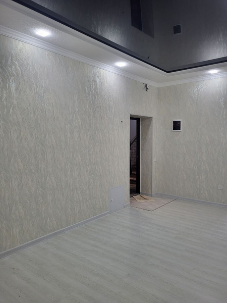 Срочно продаётся Чиланзар, ор: МЕТРО Хамза, 3/3/4, 67кв.м, кирпич