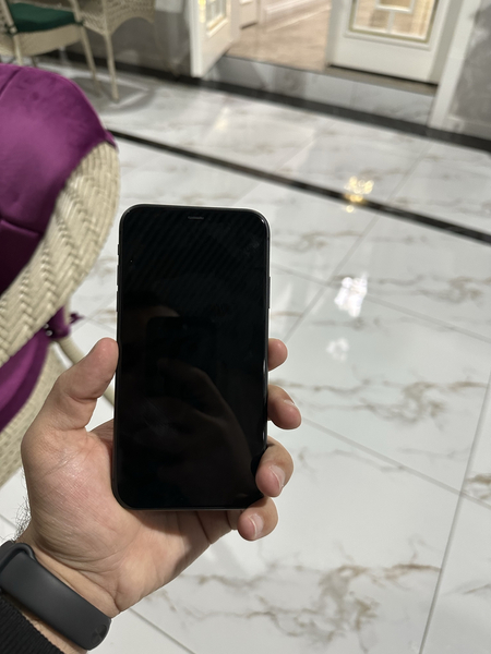 iPhone 11  коробка