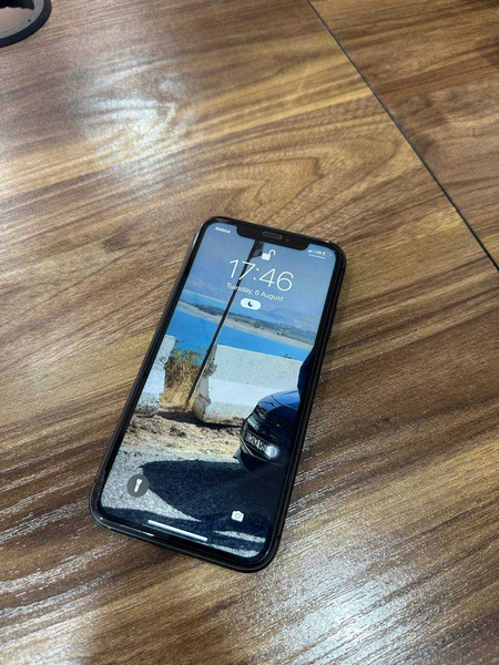 iphone 11 Сотилади