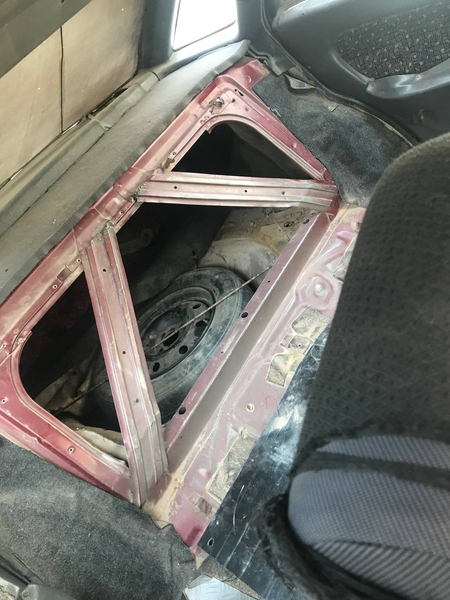 Daewoo Espero sotiladi