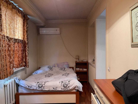 Продается уютная квартира в Ташкенте . 1/4/4 Мирзо-Улугбек (J3059)