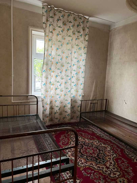 Продаётся квартиры 3/1/5 на Юнусабадском районе 14-й квартал  (J2406)
