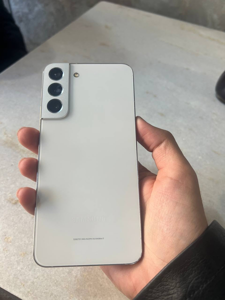 Samsung s22 plus srocna sotiladi