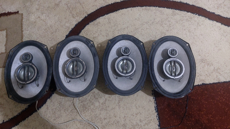 Kenwood 718 320w 