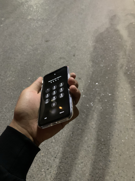 iPhone XS Srochno sotiladi