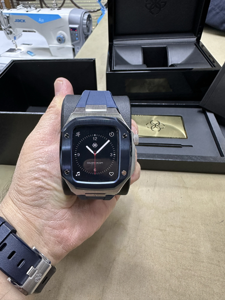 Goldenconsept soat korpusi iwatch 6/40 tushadi ORGINAL !!