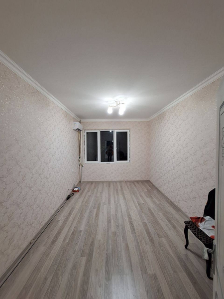 Chilonzor 20A  1/1/5  sredniy remont arentir ilon ota masjit