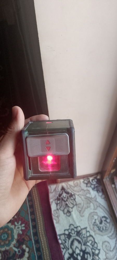 Batareykali Bosch qurilish lazeri