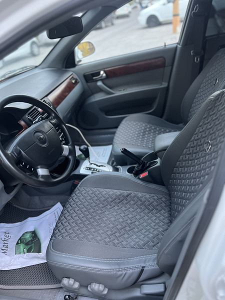 Продается машина Lacetti 1.6
