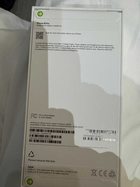 Iphone 16 pro 256 gb desert titanium
